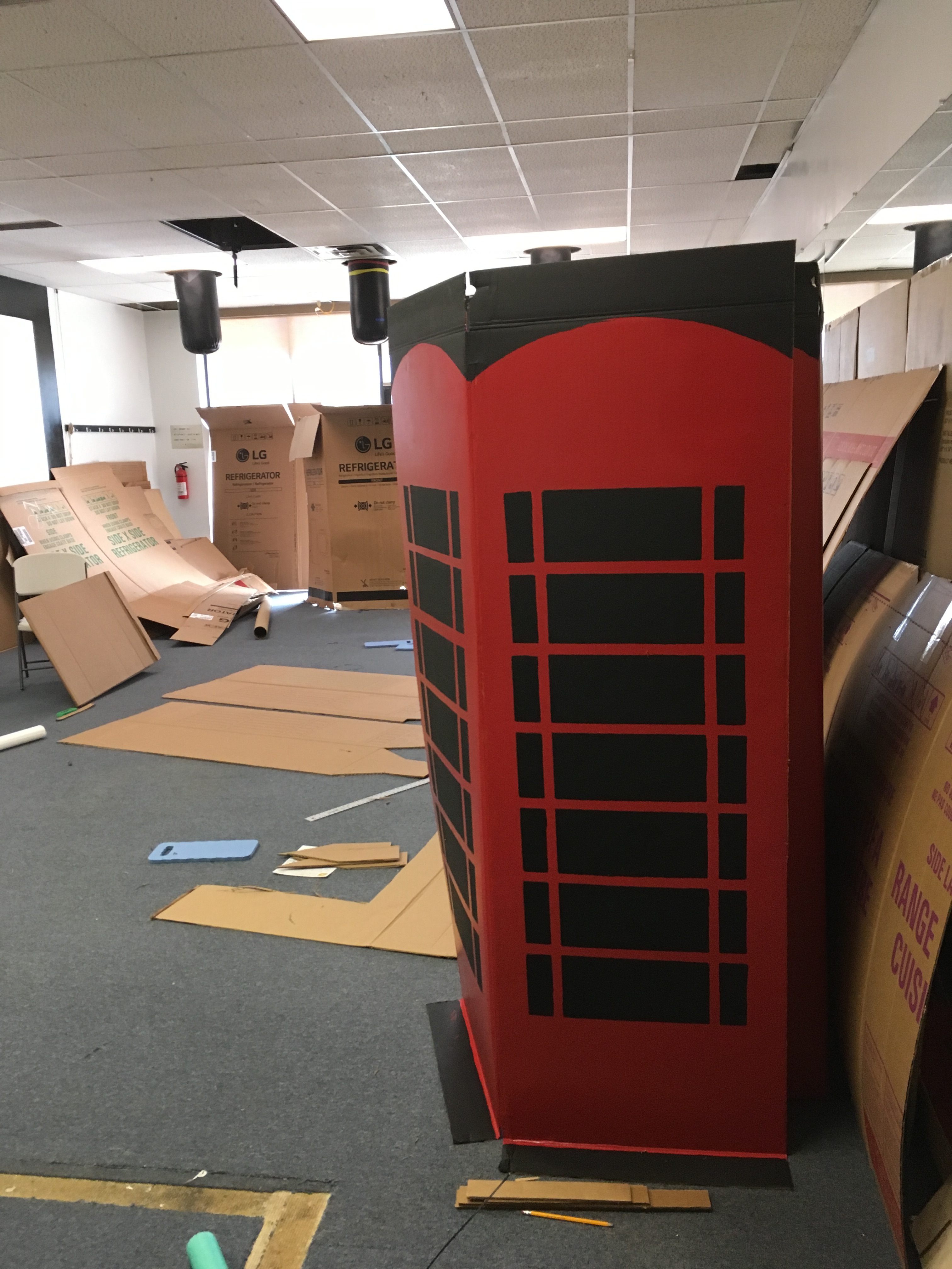 London Phone Booth – Church Station Cargo